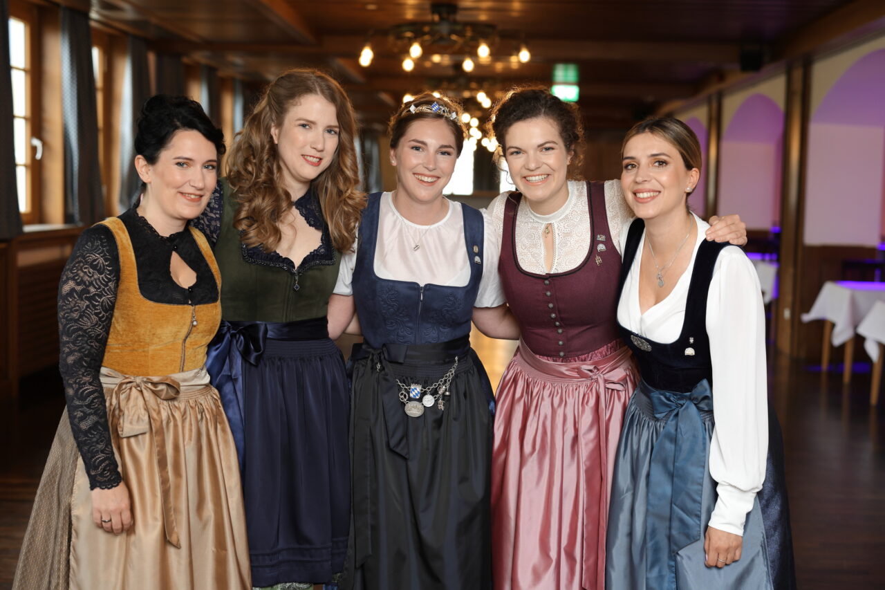 Anna Winkler aus Unterfranken ist die neue Bayerische Bierkönigin 2025/ ...